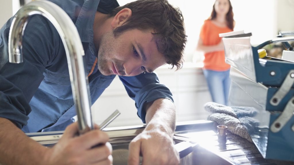 How to Identify a Master Plumber? Ray Max Construction