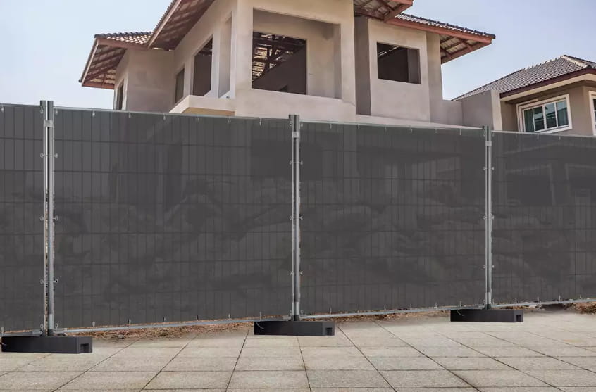 Purposes and Benefits of Solid Site Fencing